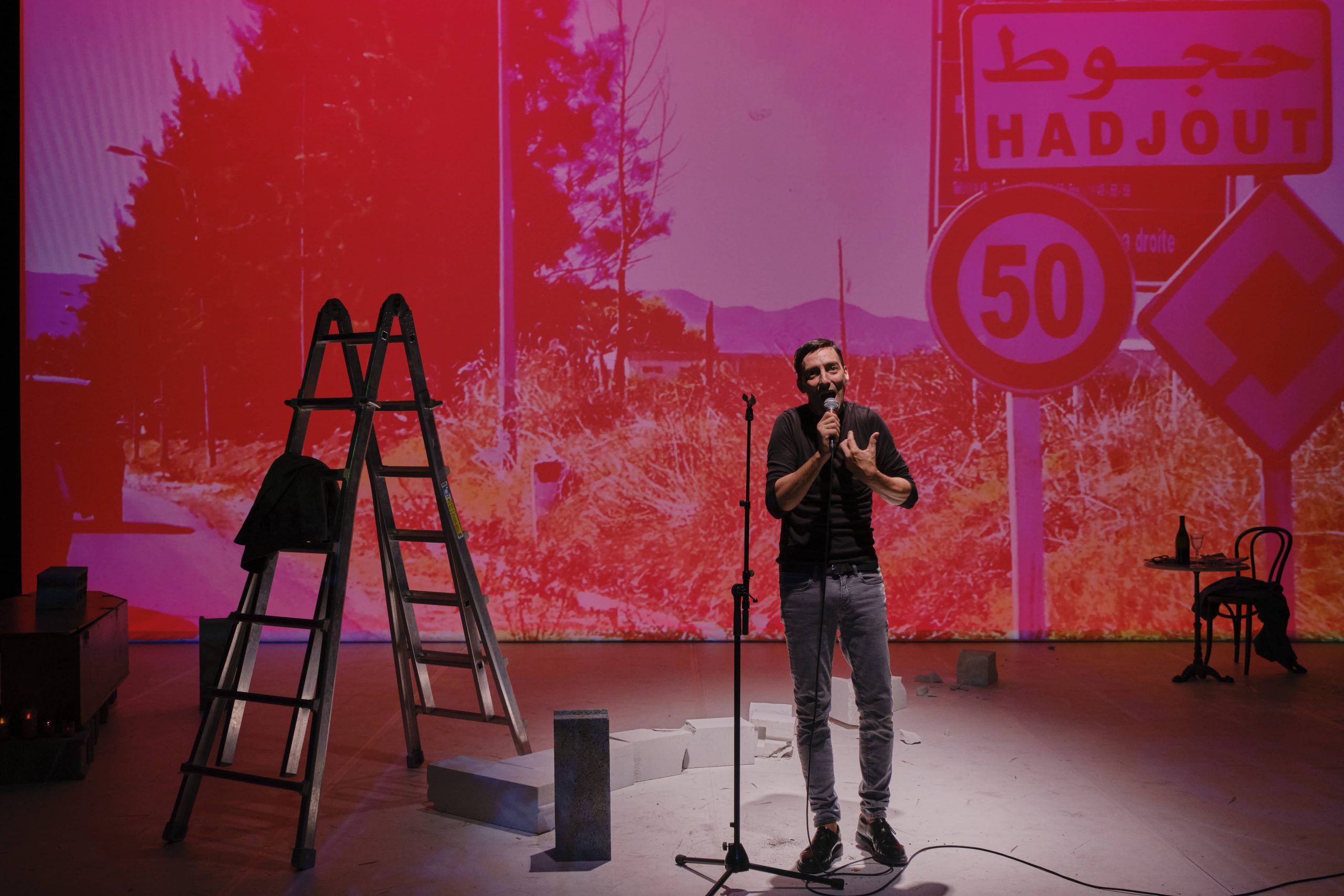 De Camus à Daoud, les étrangers - Transfuge